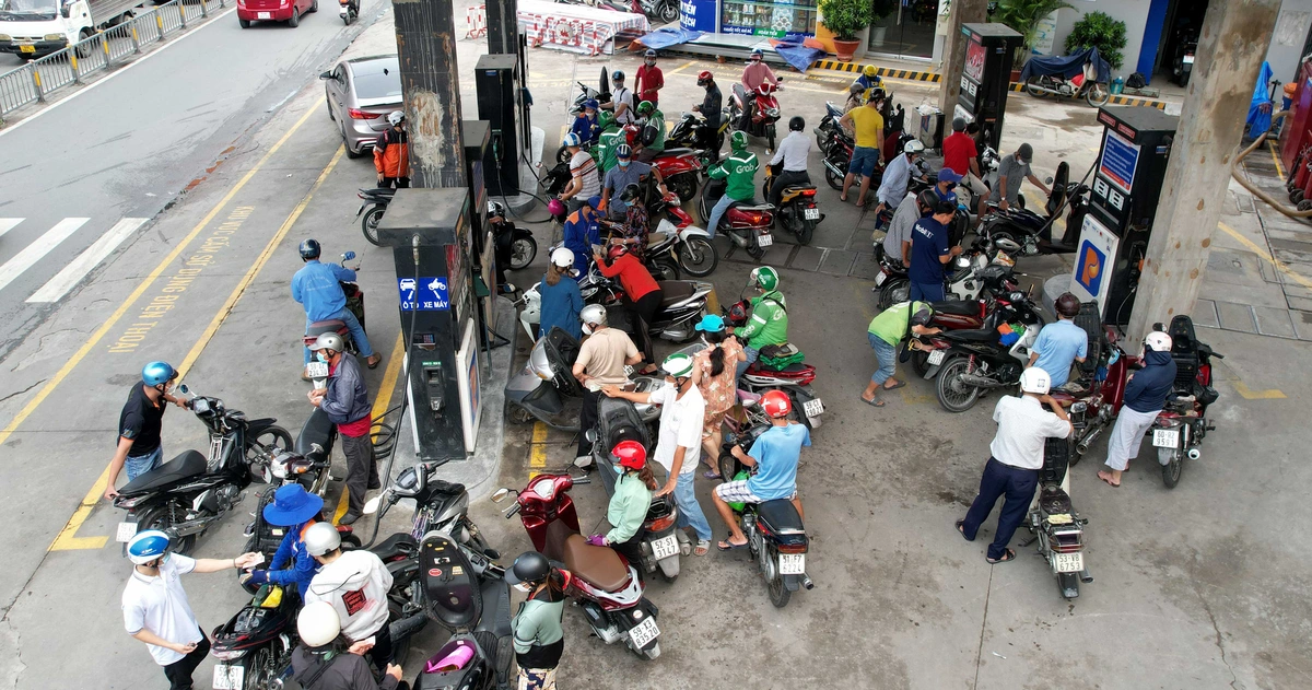 TP.HCM: Chỉ 1/10 cây xăng tạm hết hàng, không phát hiện ‘găm’ hàng ...