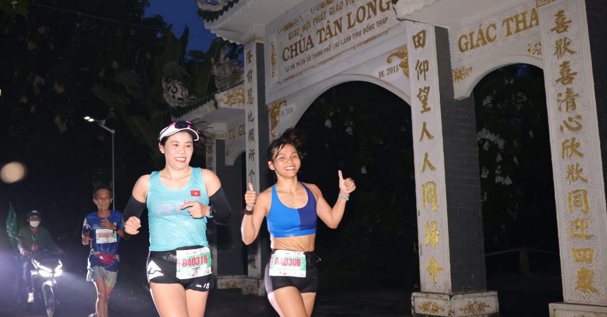 Check-in đường chạy chuẩn quốc tế tại Giải marathon Đất sen hồng - Tuổi ...