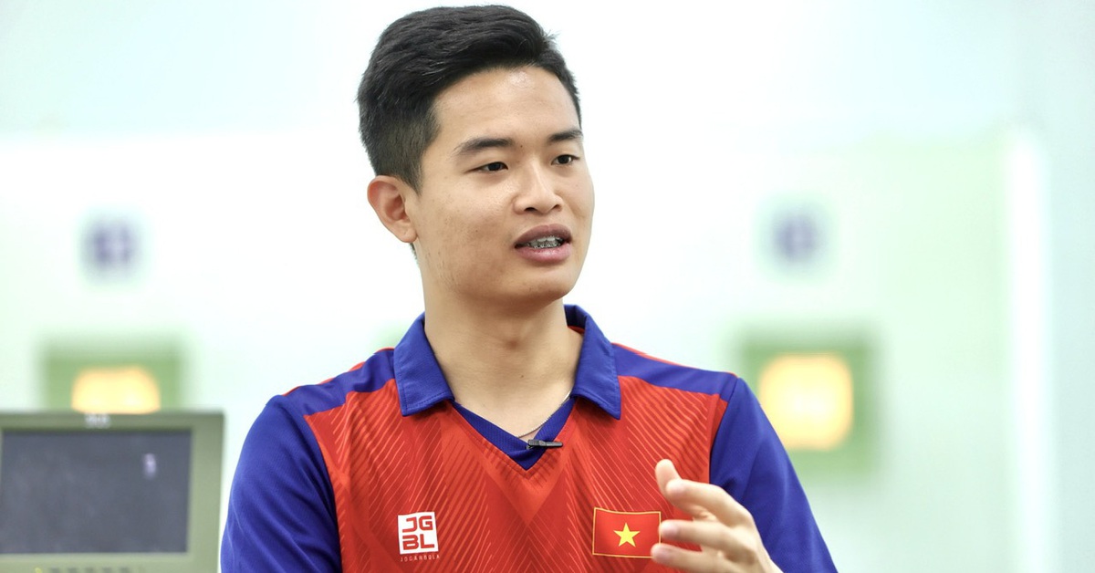 Nhà vô địch Asiad 19 Phạm Quang Huy: Từng bị trả về địa phương vì 'cãi' thầy - Tuổi Trẻ Online