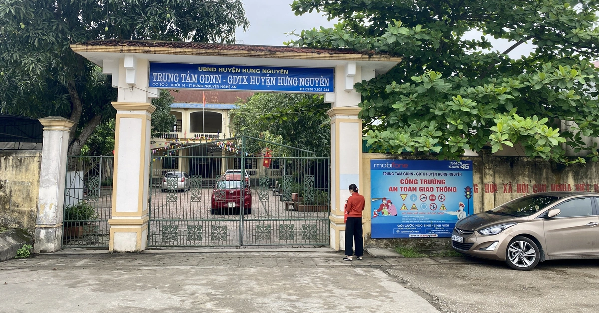 Bộ GD-ĐT nói gì vụ nguyên giám đốc trung tâm giáo dục thường xuyên bị ...