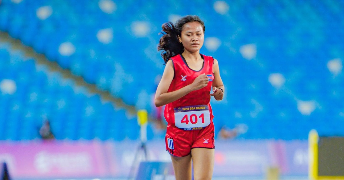 Cảm phục ý chí thi đấu của nữ VĐV Bou Samnang của Campuchia - Tuổi Trẻ Online