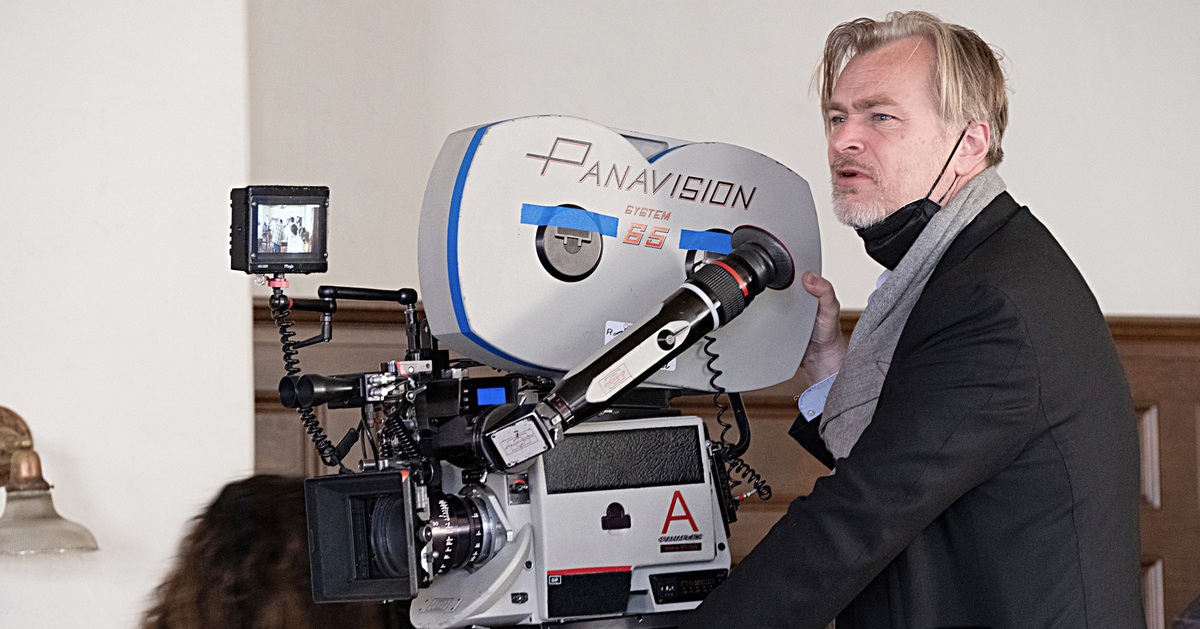 Nolan và trải nghiệm điện ảnh mãnh liệt với Oppenheimer - Tuổi Trẻ Online