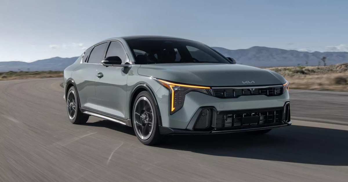 Kia K4 chính thức ra mắt: Công nghệ an toàn cao cấp, có bản hatchback ...
