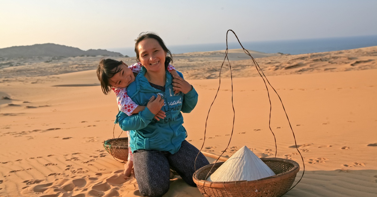 Lê Bích và những bức ảnh ‘ai cũng sinh ra từ mẹ’ - Tuổi Trẻ Online