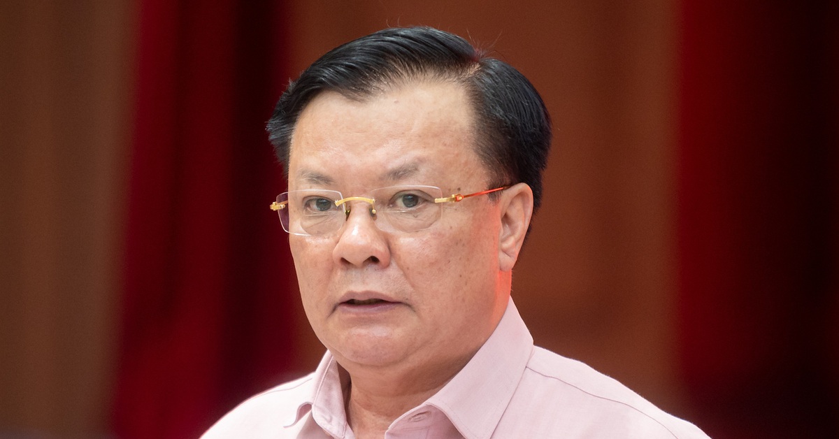 Ông Đinh Tiến Dũng thôi chức ủy viên Bộ Chính trị, ủy viên Trung ương Đảng - Tuổi Trẻ Online