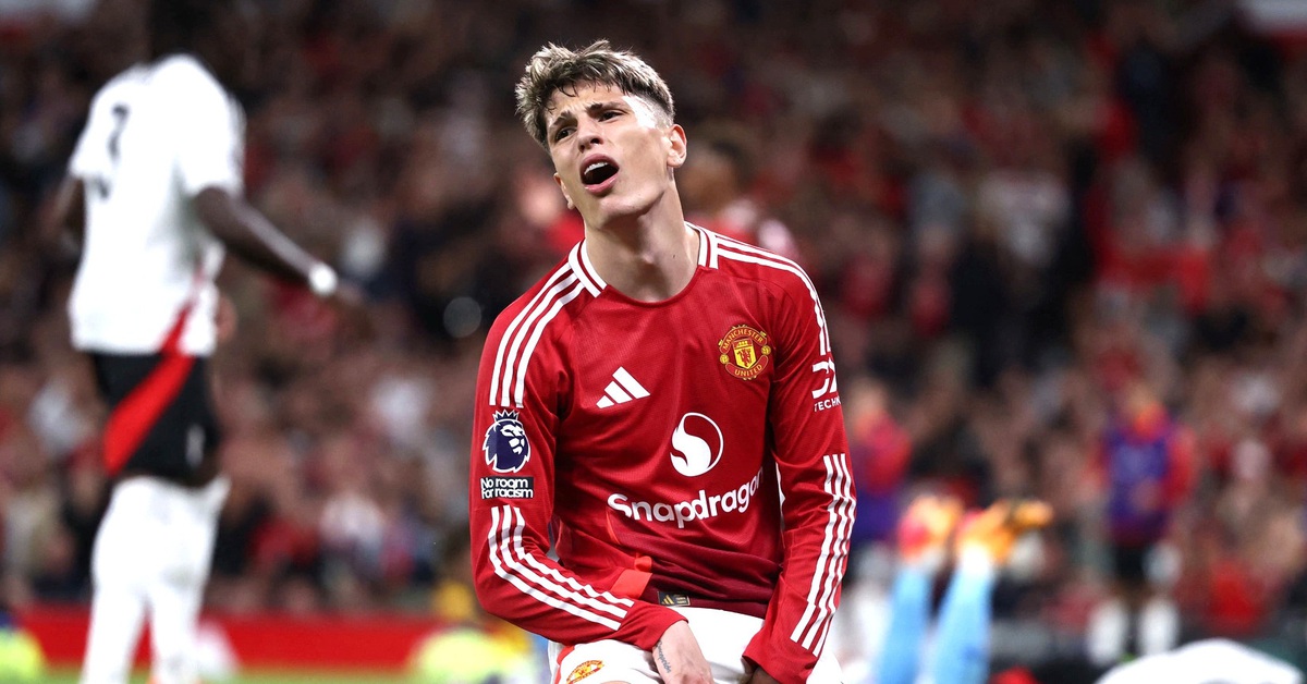 Garnacho mất bàn thắng như thế nào? - Tuổi Trẻ Online