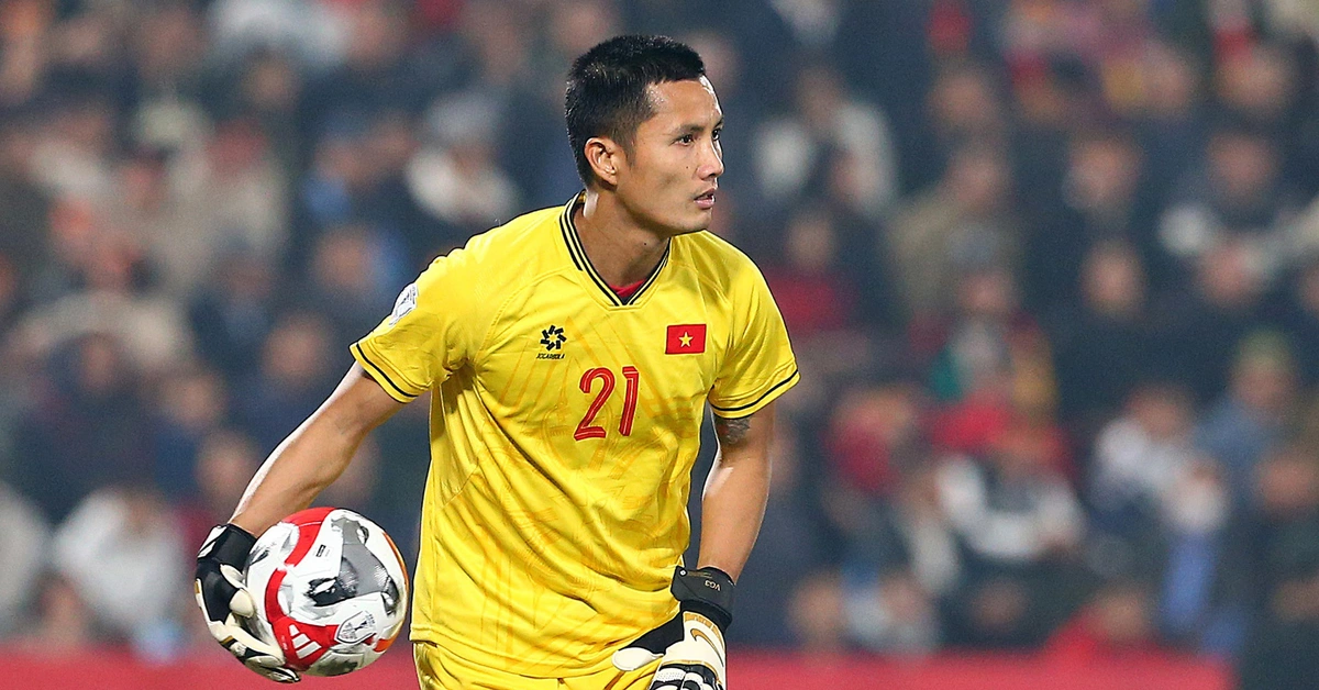 Đình Triệu đoạt thủ môn xuất sắc nhất ASEAN Cup 2024 từng nghỉ chơi bóng đá 10 năm trước - Tuổi ...