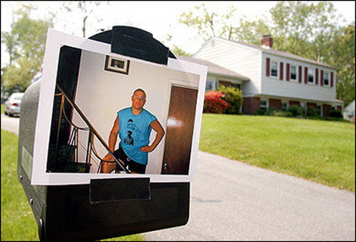 Bắt bốn người liên quan vụ hành hình Nick Berg - Tuổi Trẻ Online