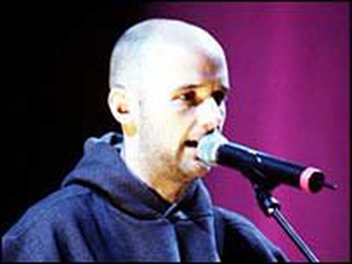 Moby hát cho hòa bình - Tuổi Trẻ Online