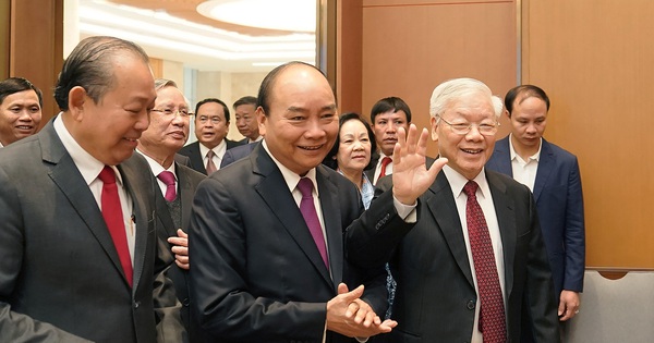 'Mây đen phủ lên toàn cầu nhưng mặt trời vẫn đang tỏa sáng ở Việt Nam ...