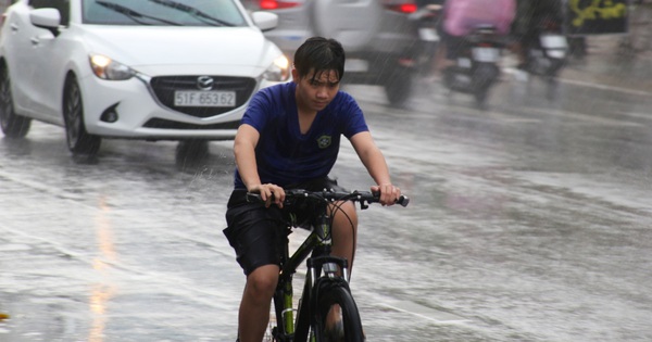 Miền Nam sẽ vào mùa mưa sớm hơn các năm, từ cuối tháng 4 - Tuổi Trẻ Online