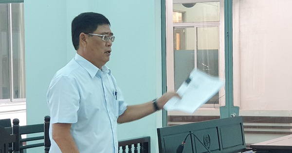 Vì sao lãnh đạo nhiều địa phương không đến tòa hành chính? - Tuổi Trẻ ...