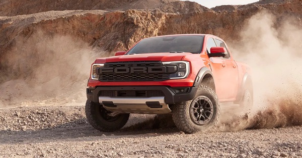 Vì sao Ford Ranger Raptor khó 'gánh' được động cơ V8? - Tuổi Trẻ Online