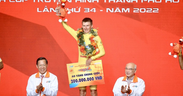 Igor Frolov: 'Áo vàng Cúp truyền hình TP.HCM là món quà cưới ý nghĩa ...