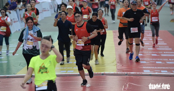 TP.HCM cấm xe nhiều tuyến đường phục vụ giải marathon - Tuổi Trẻ Online