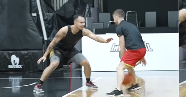 Đội trưởng Saigon Heat ‘đại chiến’ HLV Matt Van Pelt - Tuổi Trẻ Online