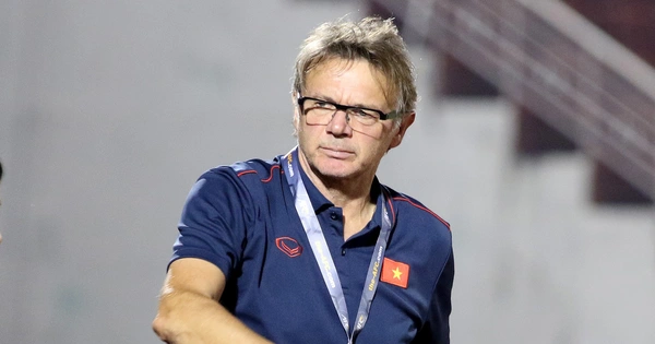 Những triết lý đặc trưng của ông Philippe Troussier - Tuổi Trẻ Online