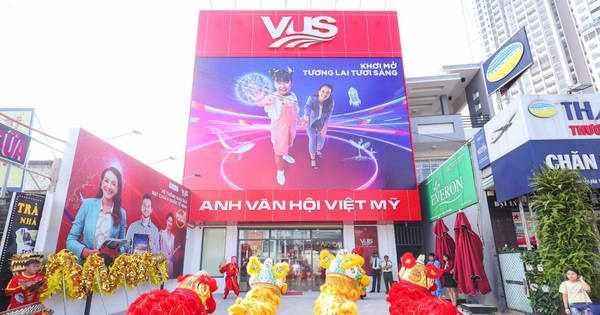 VUS khai trương 4 cơ sở mới, chinh phục nhiều cột mốc mới - Tuổi Trẻ Online