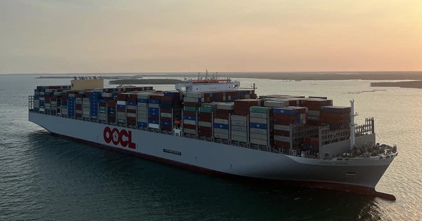 Tàu 400m cập cảng Cái Mép - Thị Vải, số container trên tàu nếu xếp sẽ ...