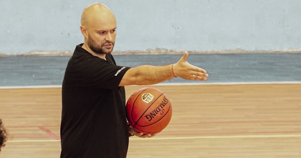 Predrag Lukic đi tìm vinh quang còn thiếu tại VBA - Tuổi Trẻ Online