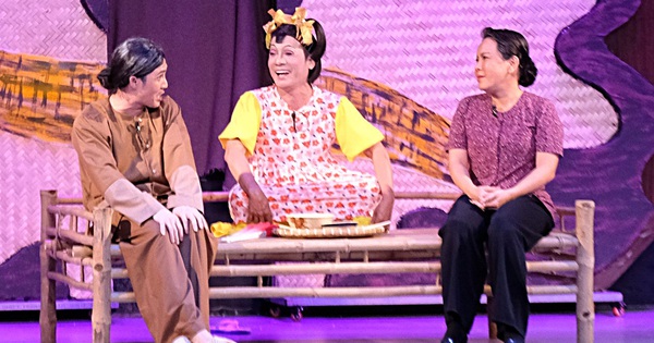 Thầy trò Minh Nhí mặn mà kịch thiếu nhi - Tuổi Trẻ Online