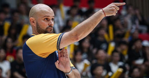 HLV Predrag Lukic khuất phục học trò cũ tại VBA - Tuổi Trẻ Online