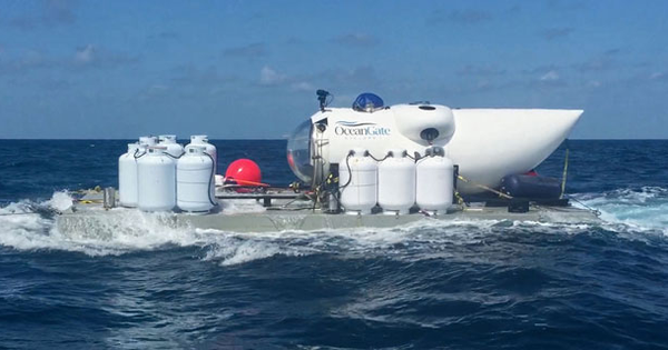 Tàu lặn ngắm xác Titanic: Cửa sập khóa 17 chốt, nghi sử dụng điều khiển ...