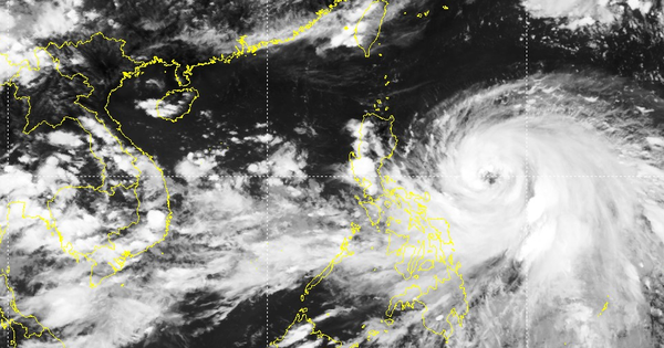 Diễn biến mới nhất bão Doksuri: sẽ đạt cấp 15 đến 17, đổ bộ nam Đài ...