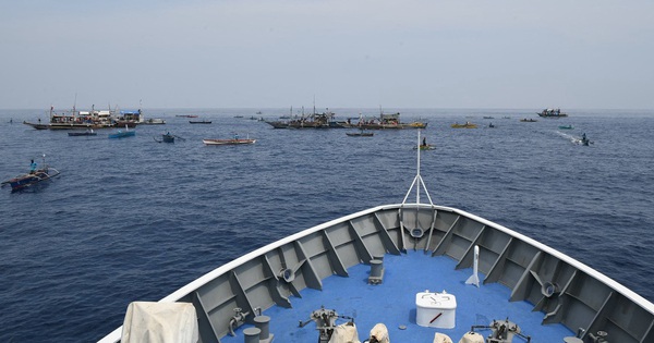 Philippines cập nhật tình hình đoàn tàu tiếp tế tiến về Scarborough ...