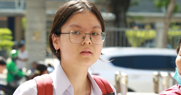 Sáng nay thi vào lớp 10 Đà Nẵng: Quên giấy báo thi không nên quay về lấy - Tuổi Trẻ Online