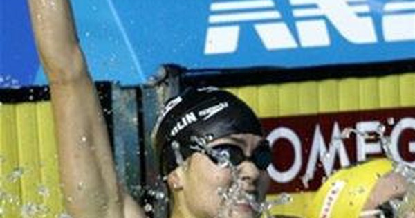 Natalie Coughlin "nàng tiên cá" của nước Mỹ - Tuổi Trẻ Online